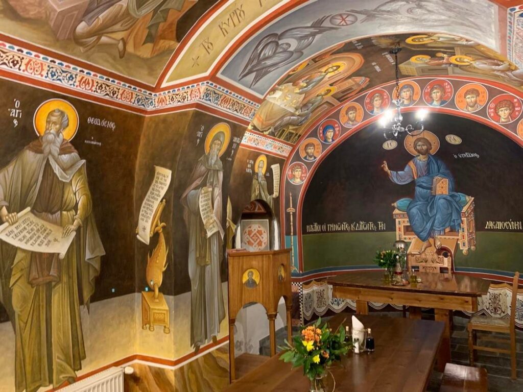 ΙΕΡΑ ΜΟΝΗ ΑΓΙΩΝ ΑΝΑΡΓΥΡΩΝ ΠΑΡΝΩΝΟΣ, Ιεραποστολική Μονή